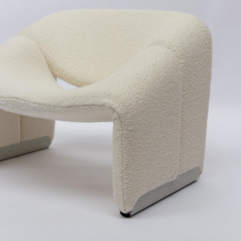 Groovy M-Chair by Pierre Paulin, 1970s at 1stDibs