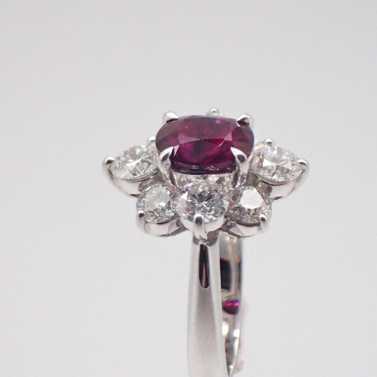 Bague en rubis birman « sang de pigeon » certifié GRS de 2,29 carats ...