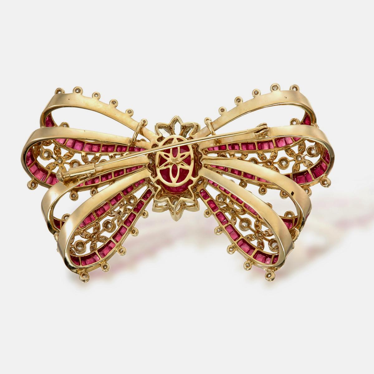 GRS Certified 9.31 Carats Burma No Heat Red Ruby Brooch in 18 Karat ...