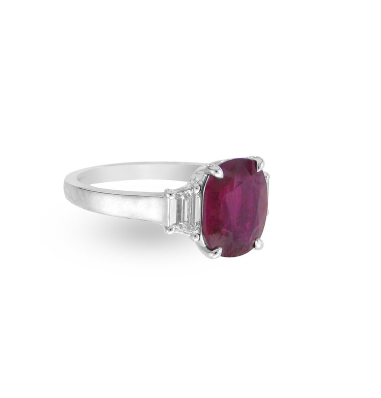 GRS Certified Three Stone Ruby Ring For Sale at 1stDibs