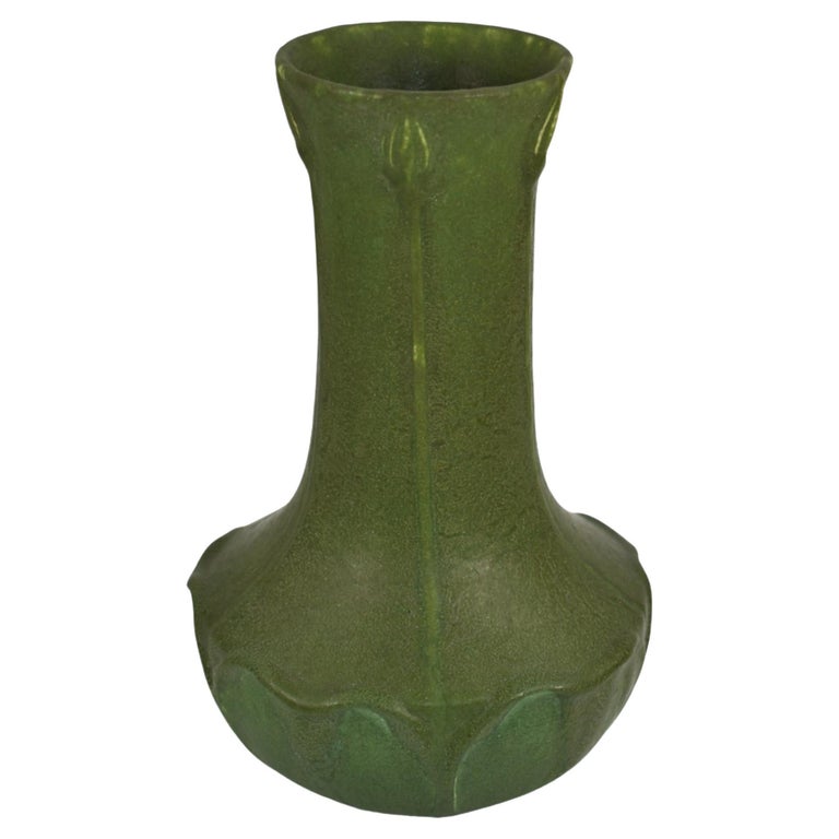 Grueby Vintage Arts and Crafts Pottery Matte Green Flower Buds Leaf Form Vase For Sale at 1stDibs