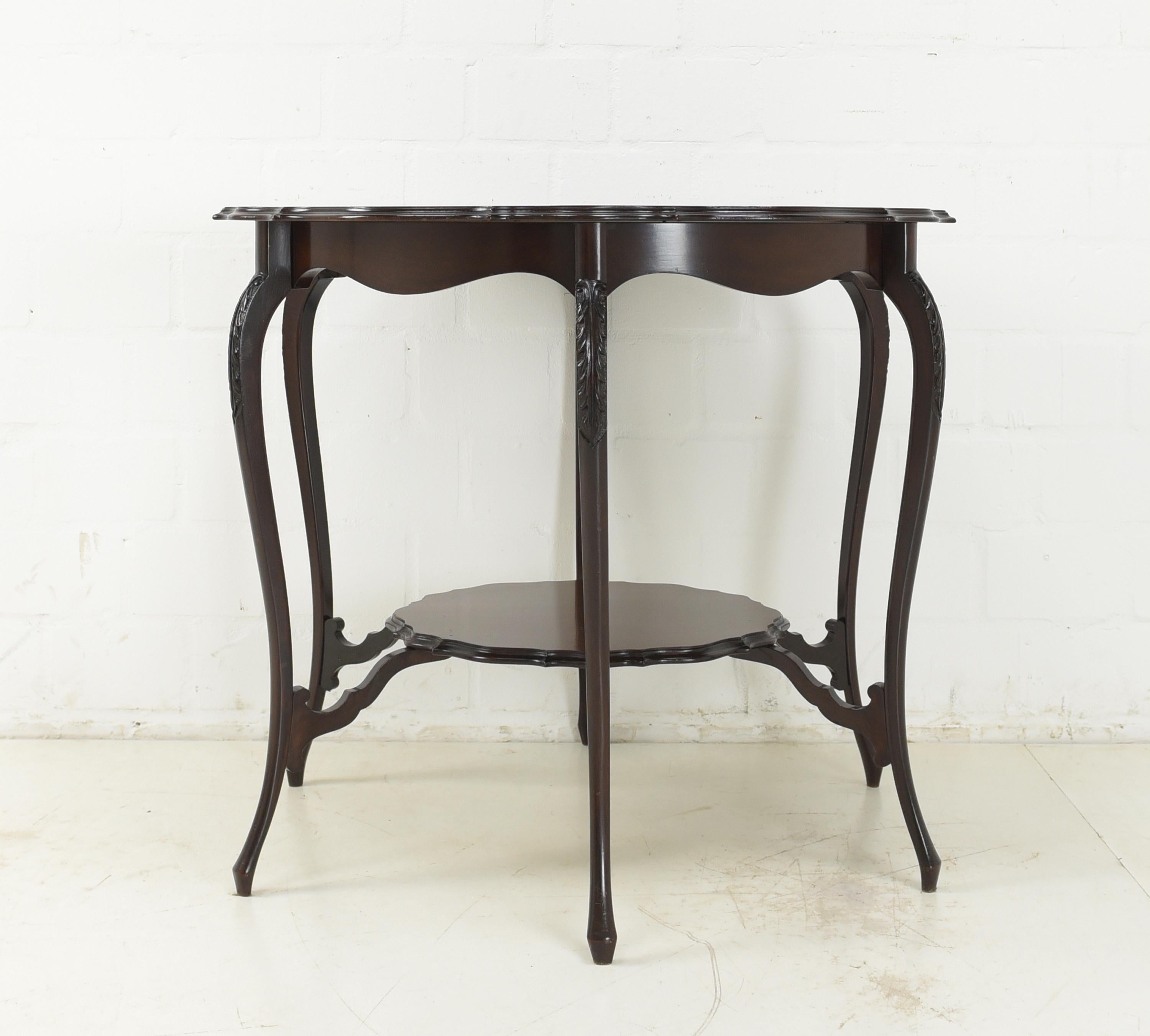 Gründerzeit English Coffee Table / Side Table in Mahogany, 1900 For ...