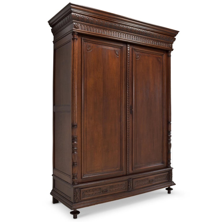 Gründerzeit Large Hall Closet in Oak, 1890 For Sale at 1stDibs
