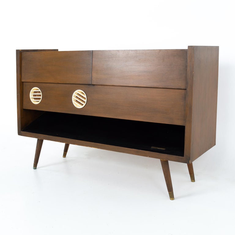 Grundig Majestic Mid Century Record Console Stereo at 1stDibs | vintage ...