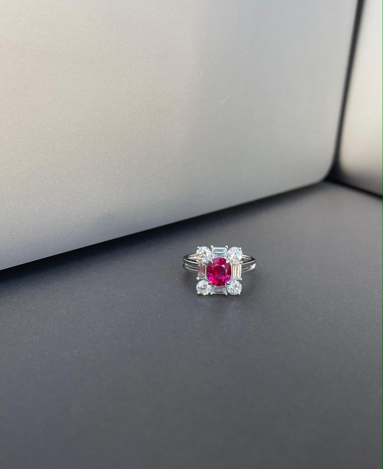 Gubelin Certified 2.13 Carat Burmese Ruby and Diamond Cocktail Ring For ...