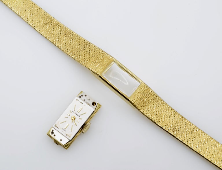 Gubelin Ladies 18 Karat Texture 1970s Swiss Watch Mechanical For Sale ...