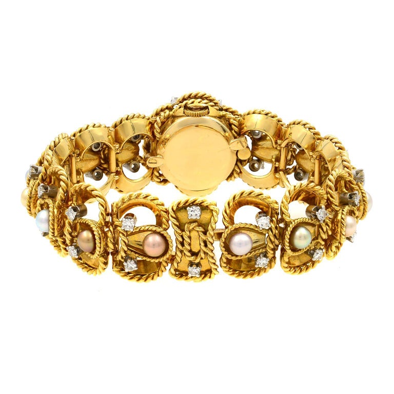 Gubelin Vintage 18 Karat Yellow Gold Perls and Diamonds Ladies Watch 1. ...