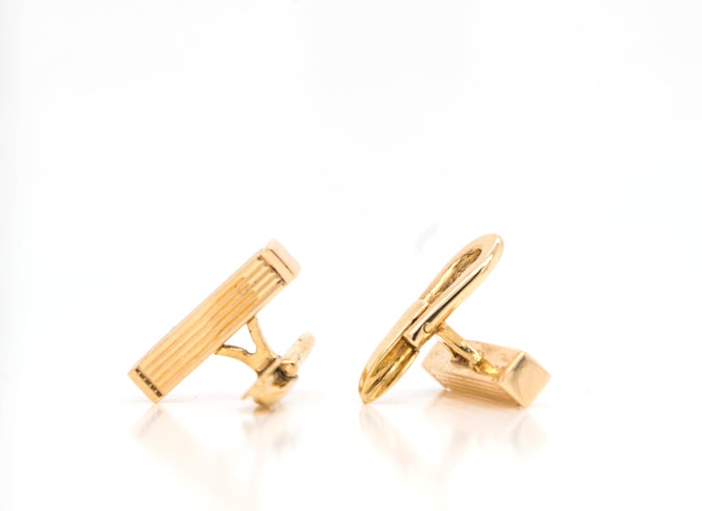 Gucci 18 Karat Gold Bar Cufflinks For Sale at 1stDibs