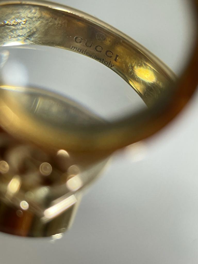 Gucci 18k Gold 'GG' Logo Signature Ring For Sale at 1stDibs | gucci ...