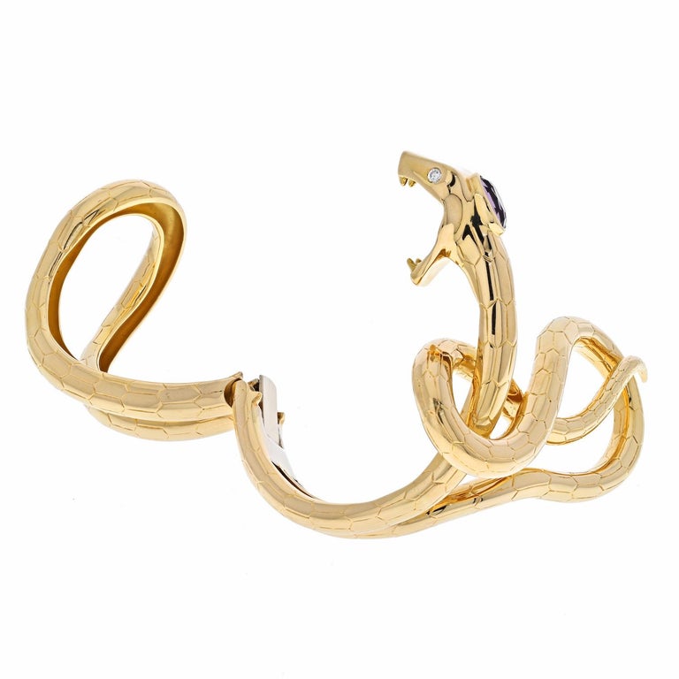 Gucci 18K Yellow Gold Snake Serpent Hinged Armlet Bracelet at 1stDibs