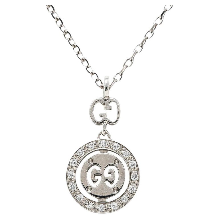 Gucci 2000 Diamond 18 Karat White Gold Double GG Twirl Brit Pendant ...
