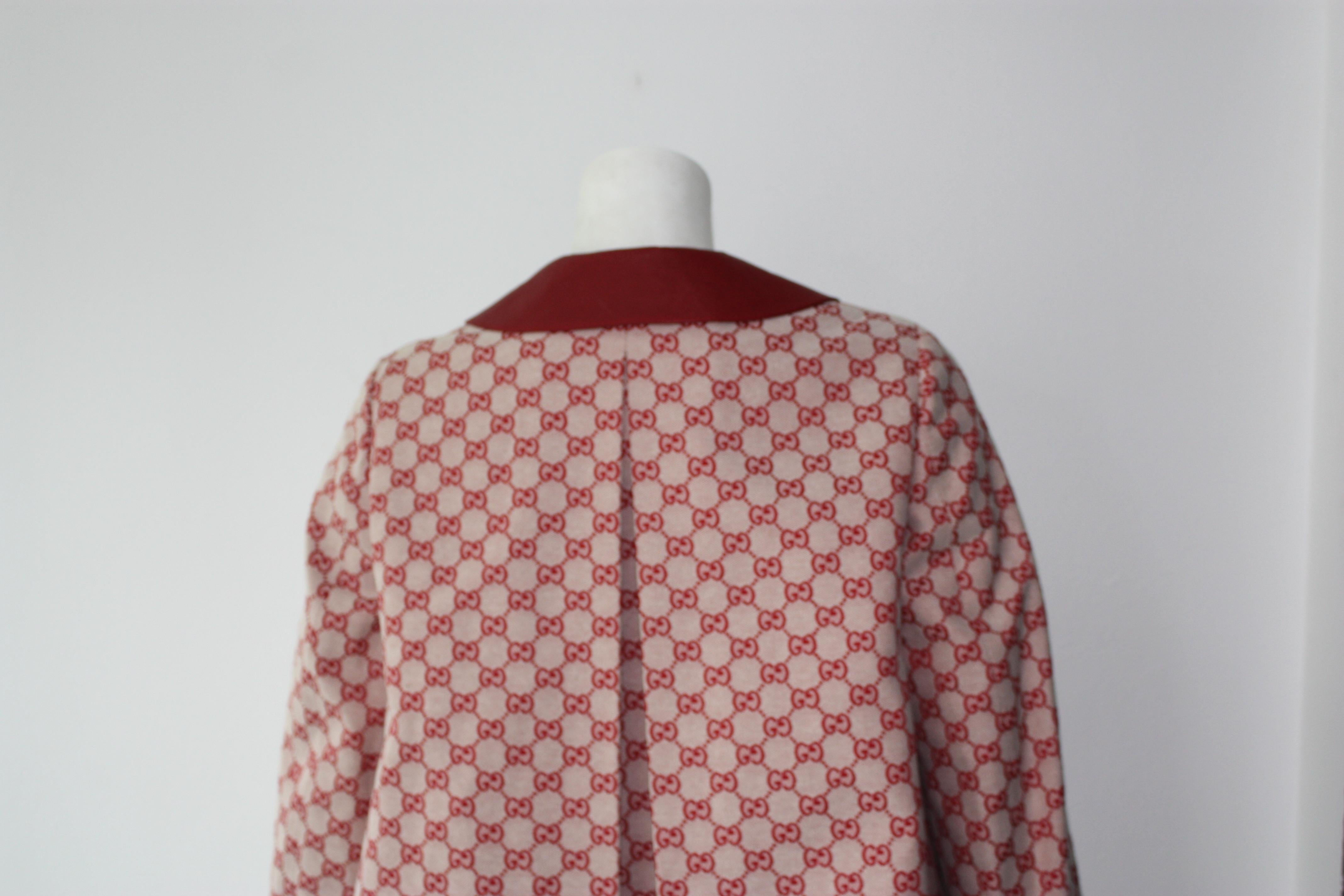 GUCCI 2018 RED LOGO Swing Jacket (Sold out) Size 40 For Sale at 1stDibs ...