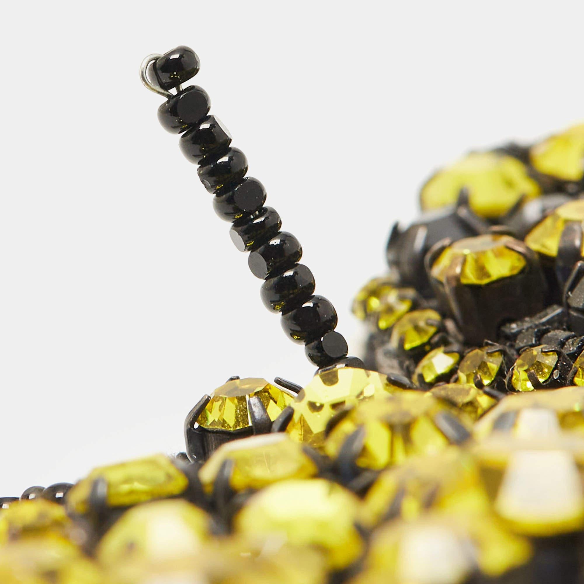 Gucci Bee Crystal Resin Two Tone Brooch For Sale at 1stDibs