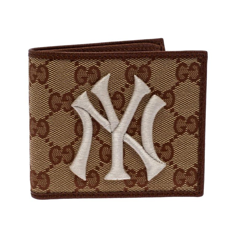 Gucci Beige/Brown GG Canvas New York Yankees Patch Bifold Wallet For ...