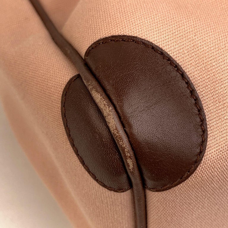 Gucci Beige Canvas Boston Bag Handbag with Striped Detail For Sale at ...