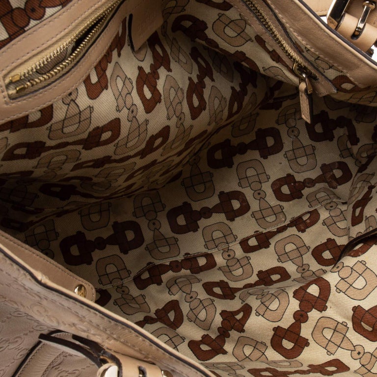 Gucci Beige Guccissima Leather Medium GG Britt Tote For Sale at 1stDibs