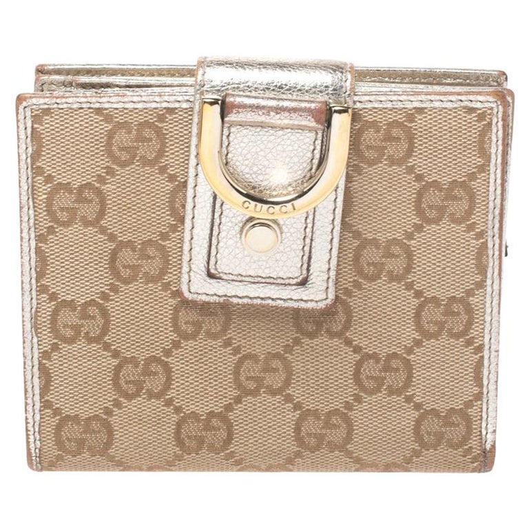 Gucci Beige/Metallic Gold GG Canvas Abbey D Ring Compact Wallet at 1stDibs