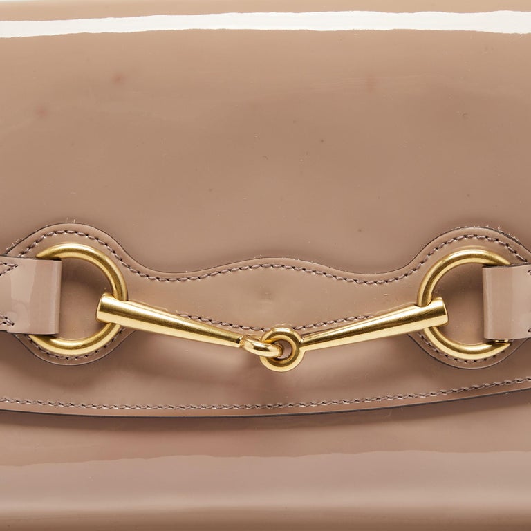 Gucci Beige Patent Leather Bright Bit Clutch For Sale at 1stDibs