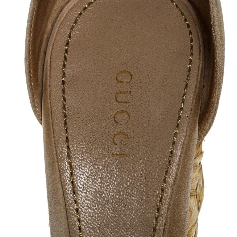 Gucci Beige Suede Raffia Wedge Peep Toe Ankle Strap Sandals Size 39 at ...