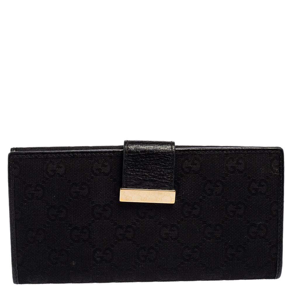 Gucci Rare Black Leather Hand Clasp Wallet c 1970s at 1stDibs | vintage ...