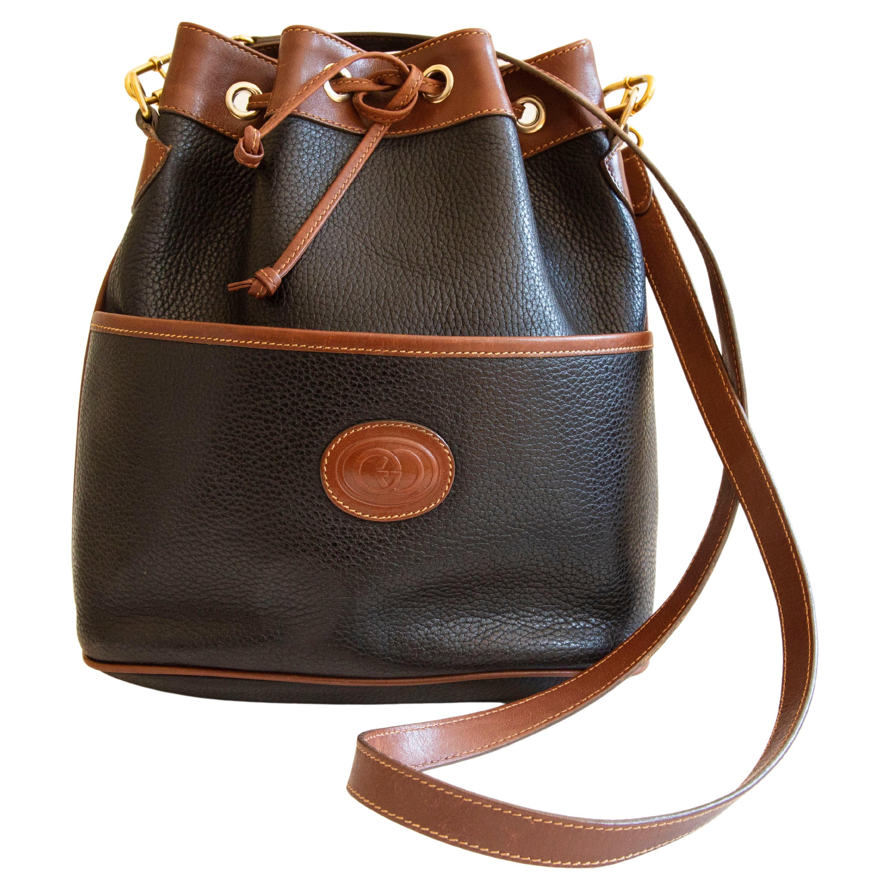 Gucci Black Leather Crossbody Drawstring Bag Vintage CA. 1970s For Sale ...