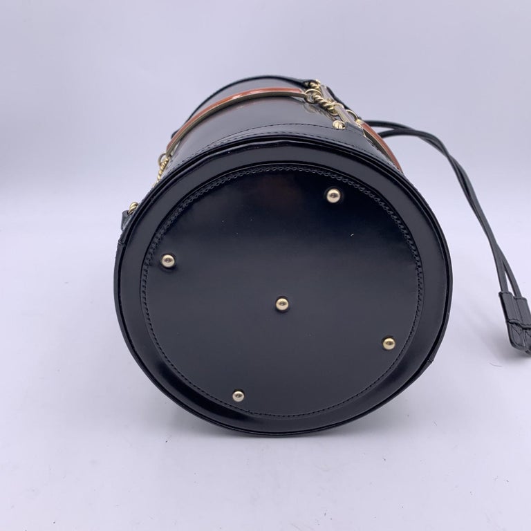 Gucci Black Leather Enamel Cage Round Bucket Bag Tote Handbag For Sale ...