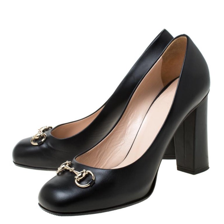 Gucci Black Leather Horsbit Block Heel Pumps Size 41 For Sale at 1stDibs