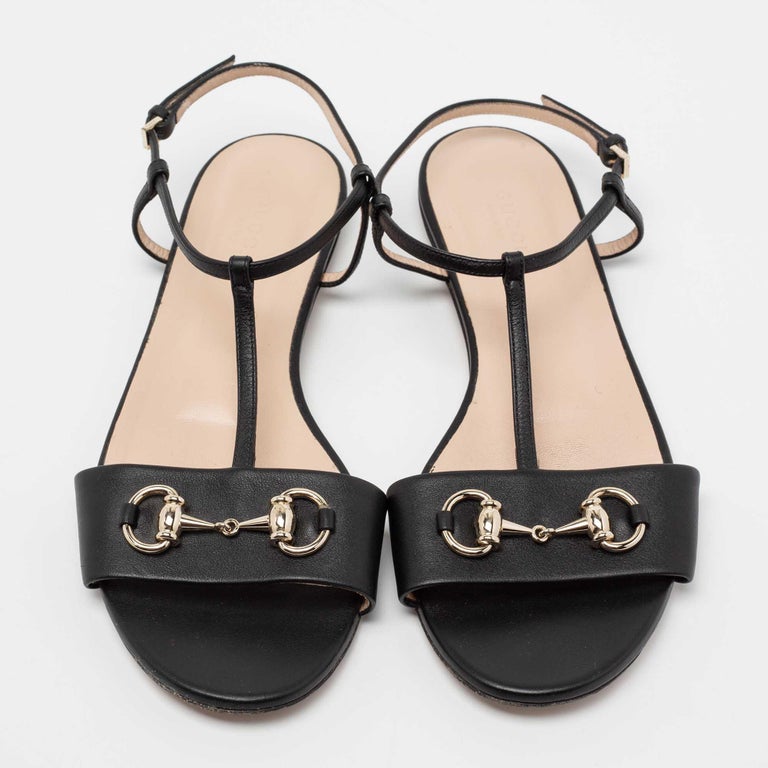 Gucci Black Leather Horsebit T-Strap Flat Sandals Size 38.5 For Sale at ...