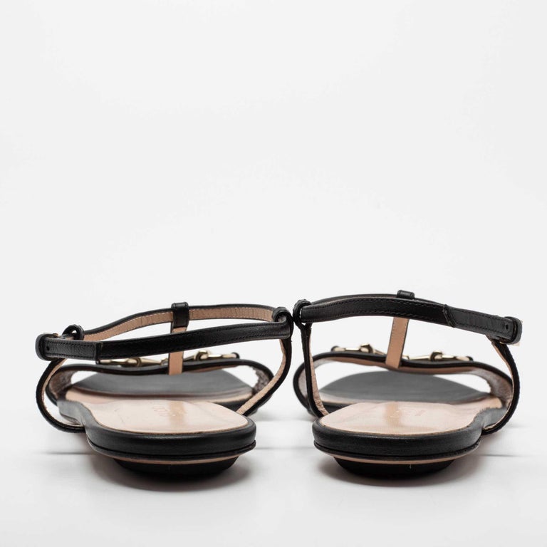 Gucci Black Leather Horsebit T-Strap Flat Sandals Size 38.5 For Sale at ...