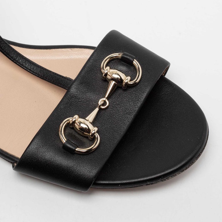 Gucci Black Leather Horsebit T-Strap Flat Sandals Size 38.5 For Sale at ...