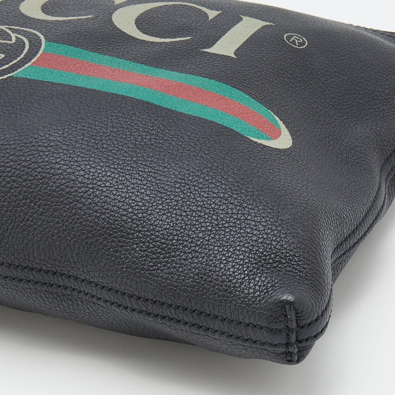 Gucci Black Leather Logo Print Zip Pouch For Sale at 1stDibs