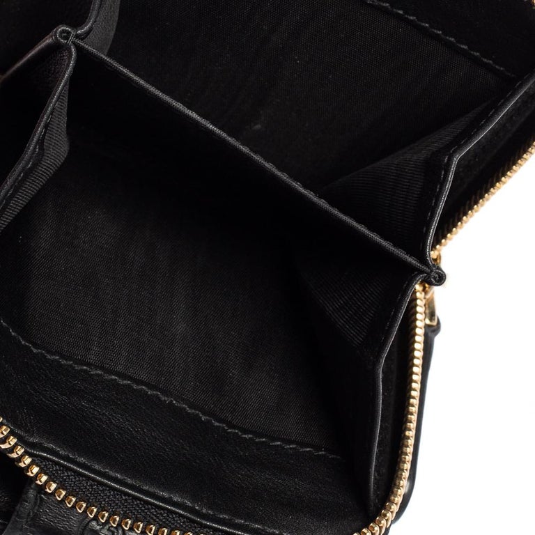 Gucci Black Microguccissima Leather Compact Wallet at 1stDibs