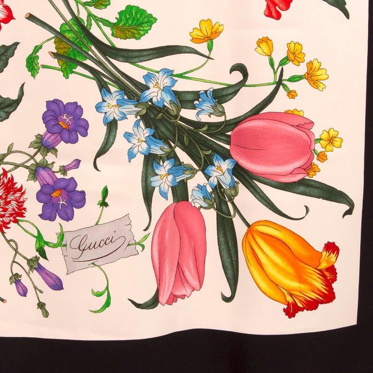 GUCCI black &multicoloured silk twill GOTHIC FLORA 90 Scarf For Sale at ...