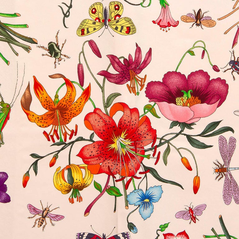 GUCCI black &multicoloured silk twill GOTHIC FLORA 90 Scarf For Sale at ...