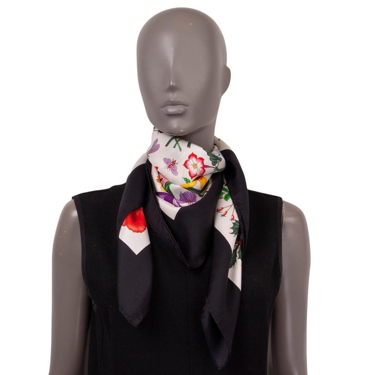 GUCCI black &multicoloured silk twill GOTHIC FLORA 90 Scarf For Sale at ...