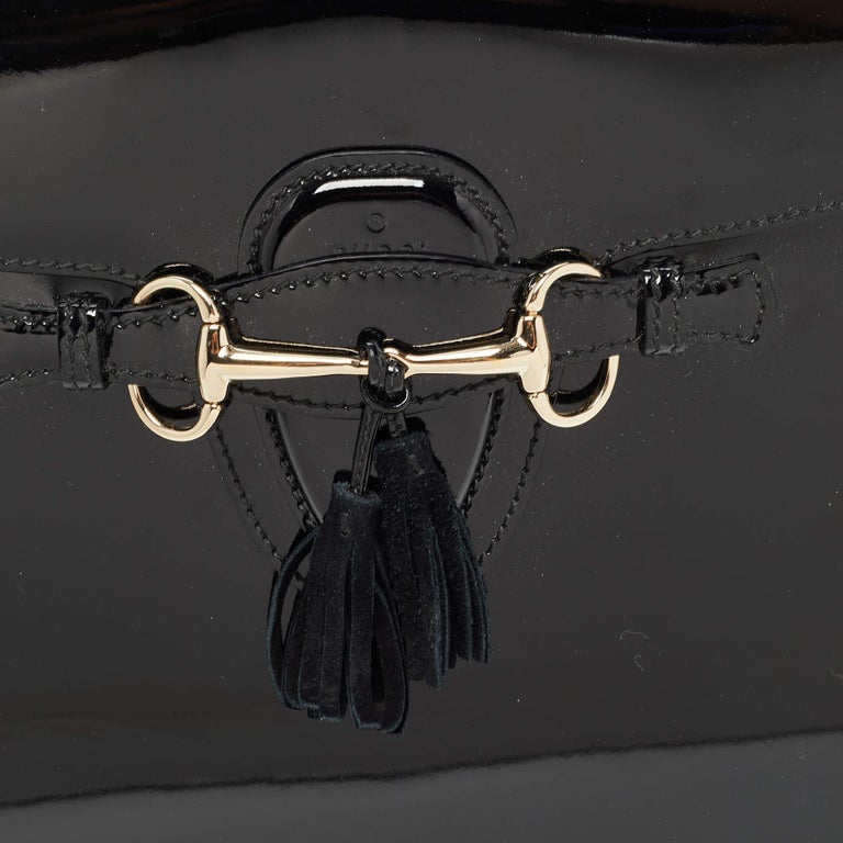 Gucci Black Patent Leather Large Emily Chain Shoulder Bag For Sale at ...