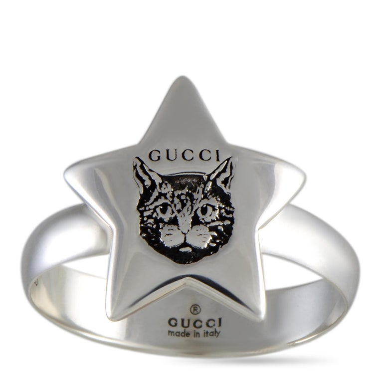 Gucci Blind for Love Silver Engraved Cat Star Motif Ring at 1stDibs ...