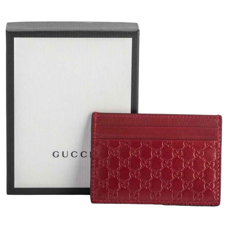 Gucci BNIB Red Embossed Credit Card Case For Sale at 1stDibs
