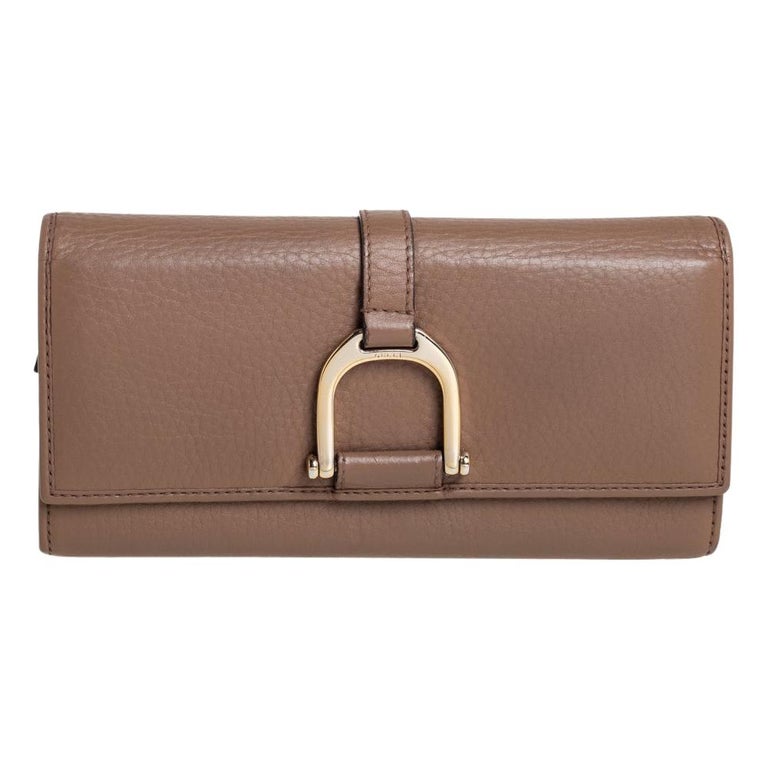 Gucci Brown Leather Abbey Continental Wallet at 1stDibs