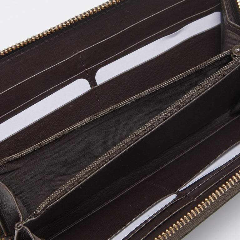 Gucci Brown Microguccissima Leather Zip Around Wallet at 1stDibs