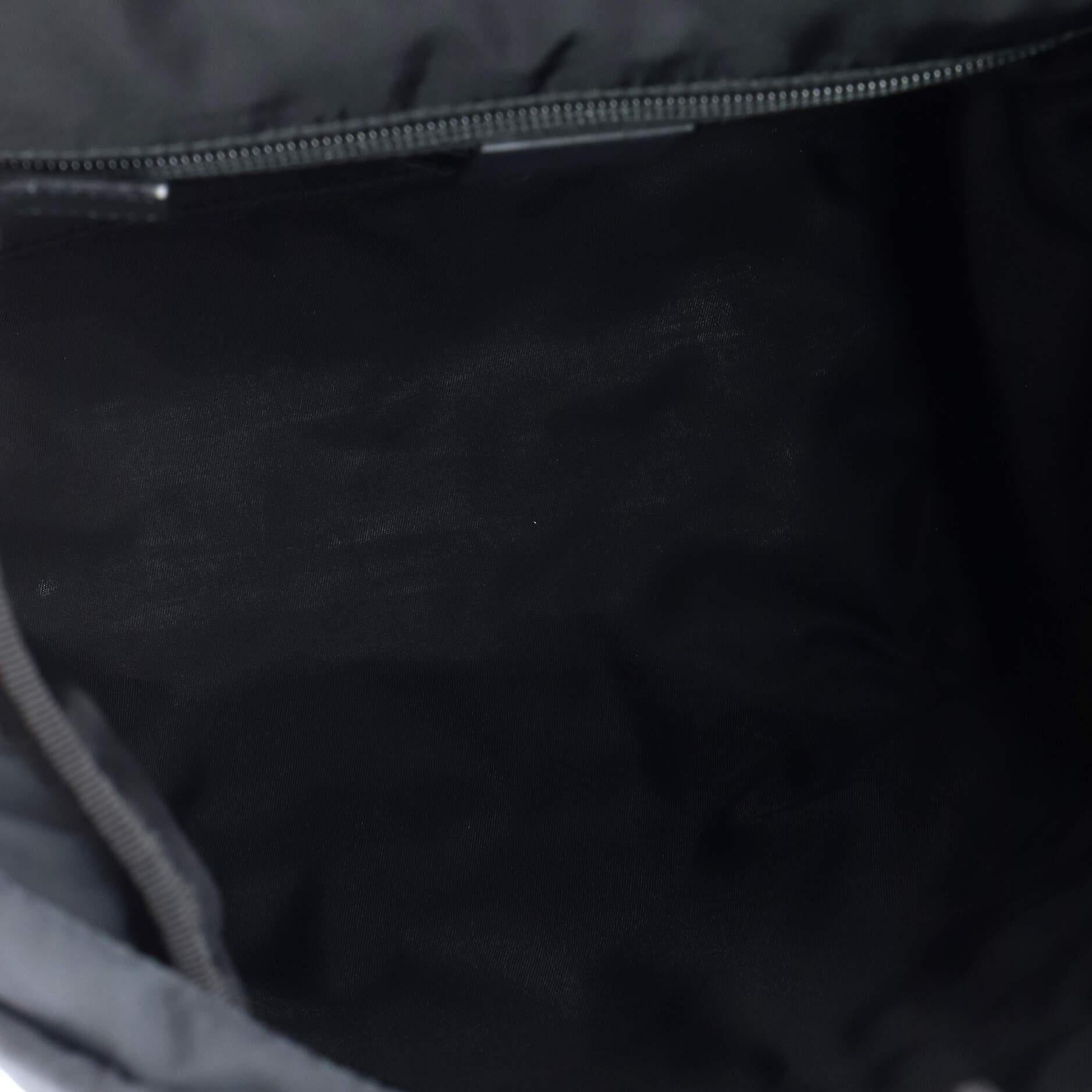 Gucci Buckle Flap Backpack Guccissima Rubber Medium For Sale at 1stDibs