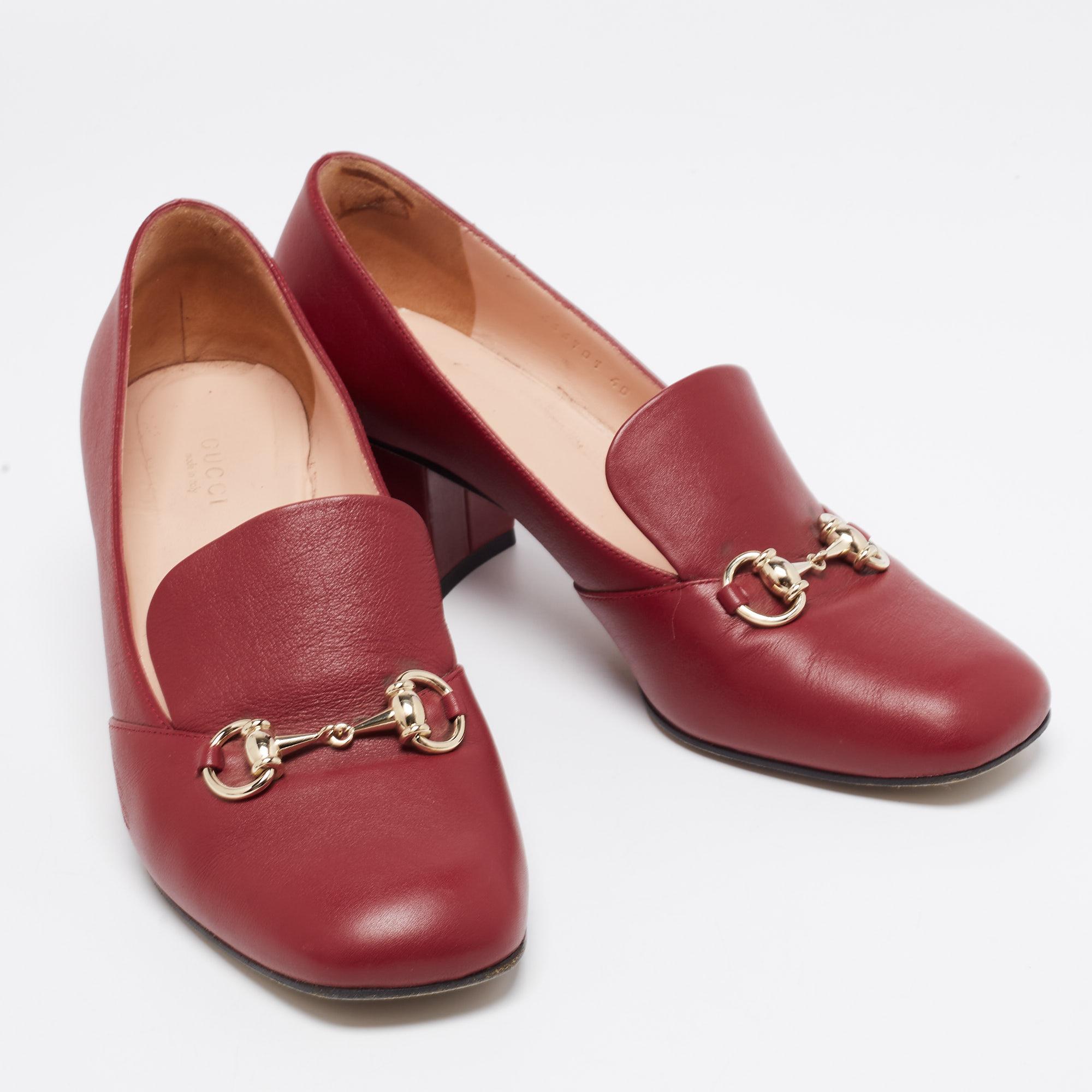 Gucci Burgundy Leather Horsebit Block Heel Pumps Size 40 at 1stDibs