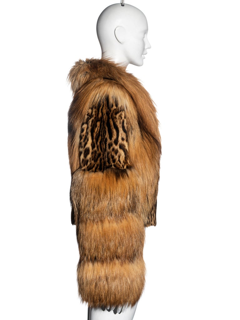 Gucci by Tom Ford fur jacket, fw 1999 For Sale at 1stDibs