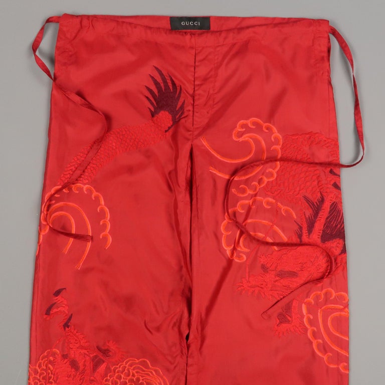 GUCCI by TOM FORD Size L Cream Dragon Embroidered Silk Wide Leg Karate ...