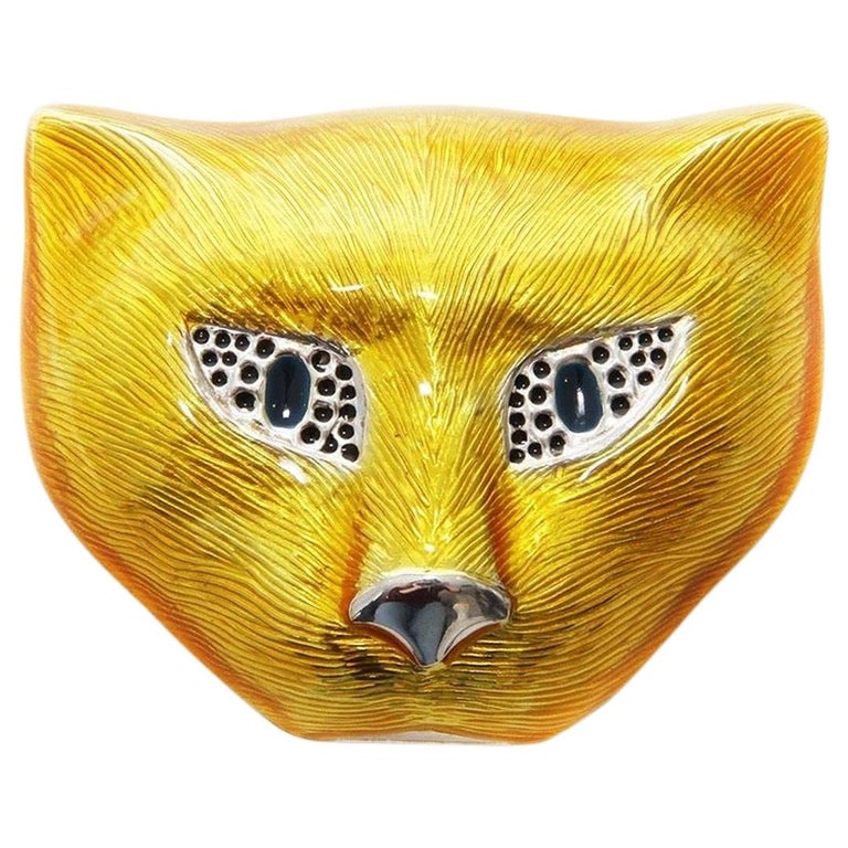 Gucci Cat Face Brooch at 1stDibs