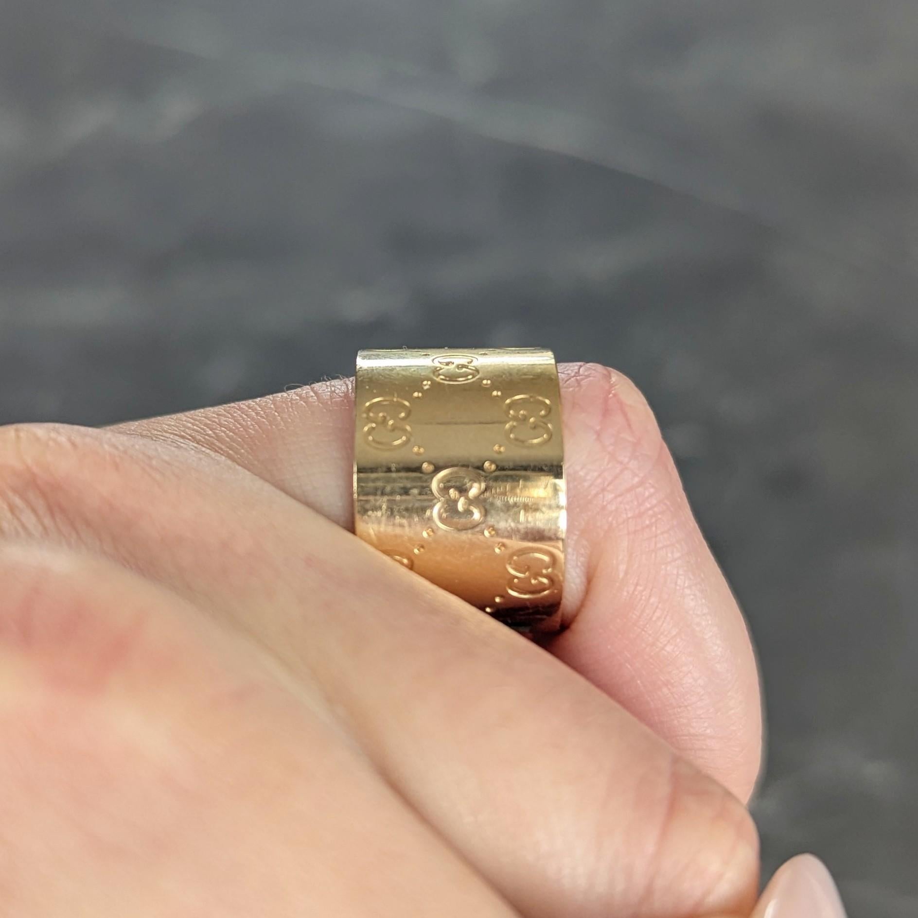 Gucci Contemporary 18 Karat Yellow Gold Icon Wide Band Ring For Sale at ...