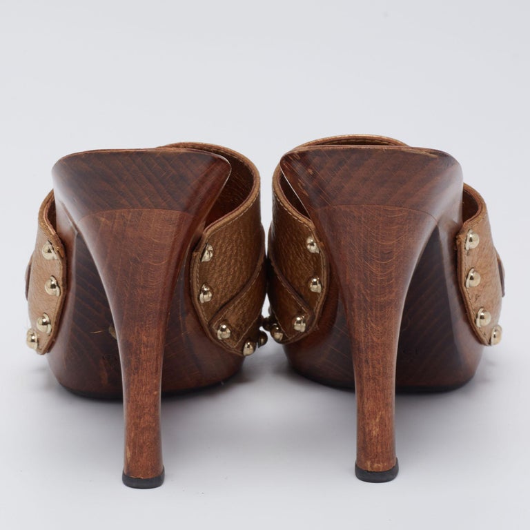 Gucci Copper Leather Icon Bit Clog Sandals Size 40 For Sale at 1stDibs