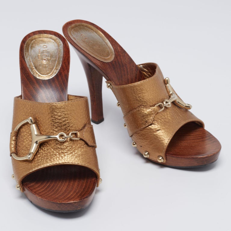Gucci Copper Leather Icon Bit Clog Sandals Size 40 For Sale at 1stDibs
