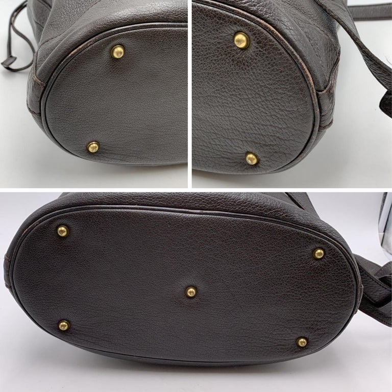 Gucci Dark Brown Leather Drawstring Bucket Shoulder Bag For Sale at 1stDibs