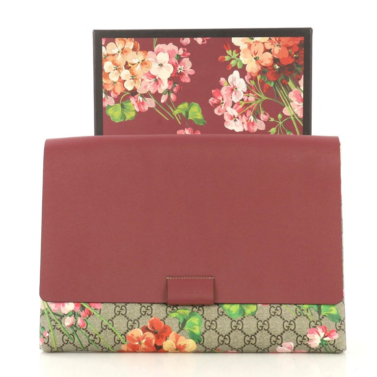Gucci Envelope Clutch Blooms Print GG Coated Canvas and Leather Large ...